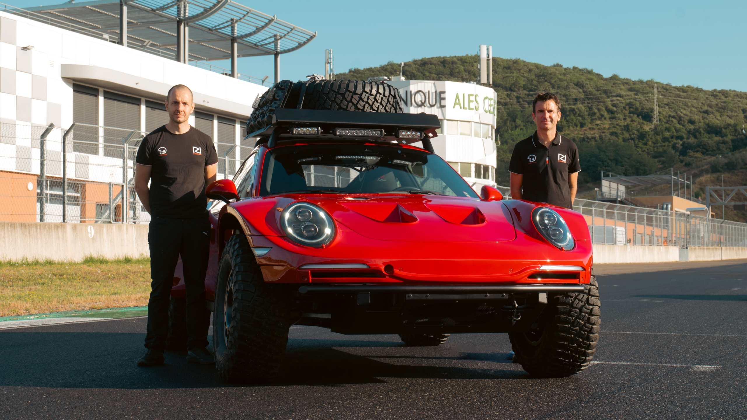 LA PORSCHE EXTRÊME : UNE CRÉATION UNIQUE AU MONDE, NÉE À ALÈS